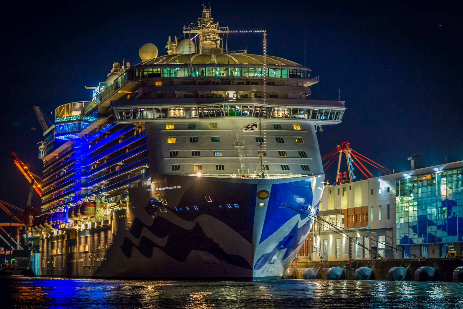 Princess Cruises ship gets battered by Storm Floris - TravelHost