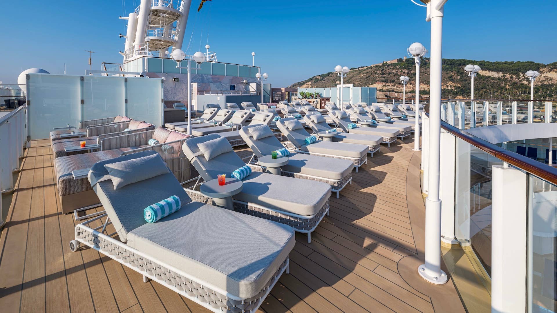 Norwegian Cruise Line is adding Vibe Beach Club to more ships - TravelHost