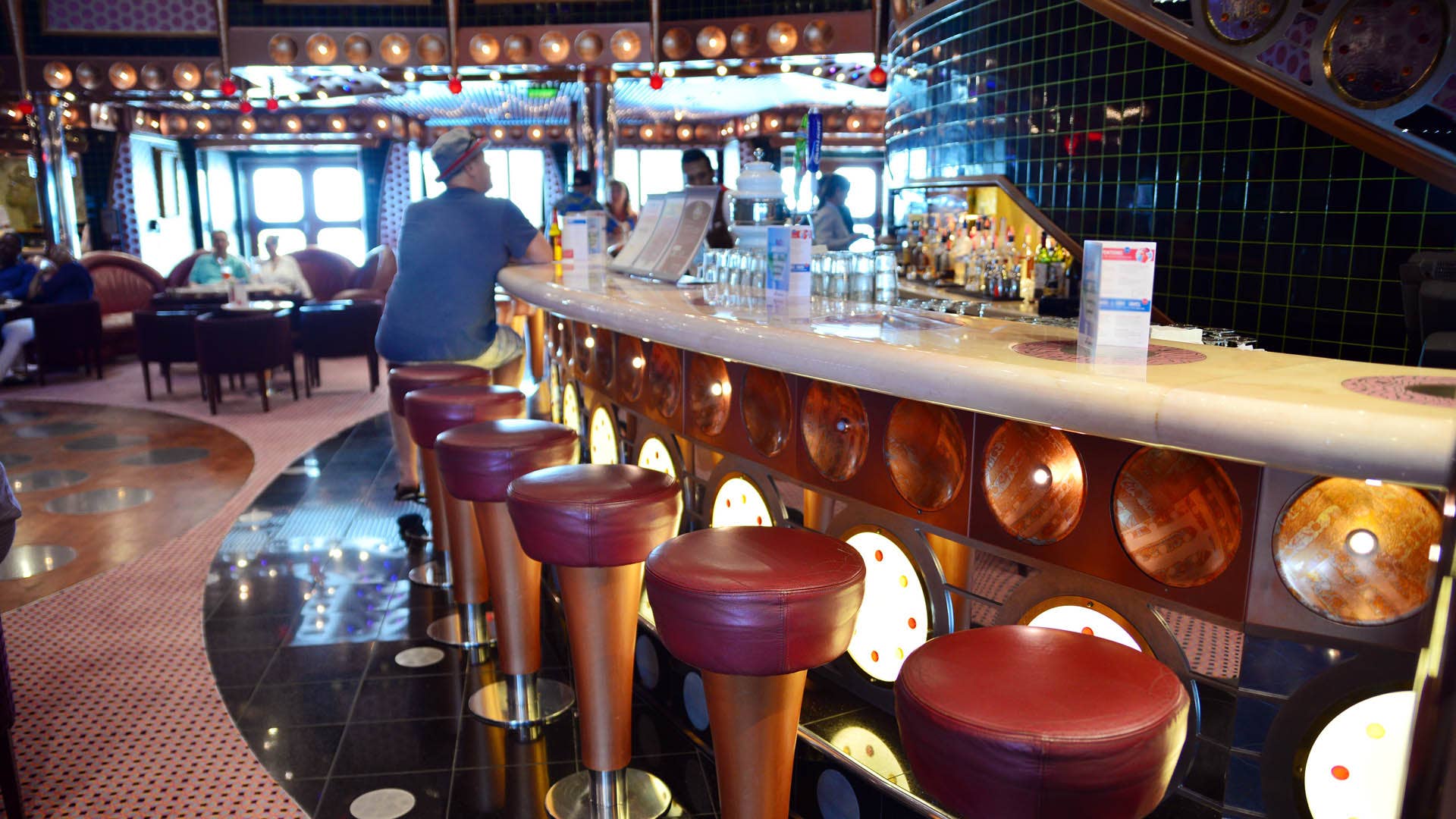 How to Get Better Drink Service in Cruise Ship Casinos: Bartender ...