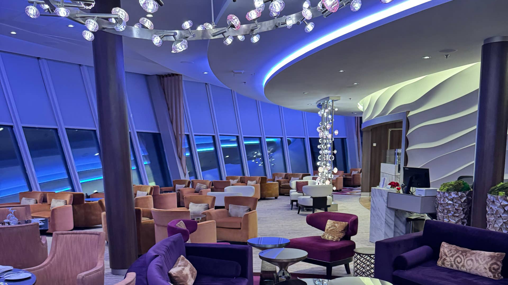 Royal Caribbean hints at major casino change on Oasis-class ship ...