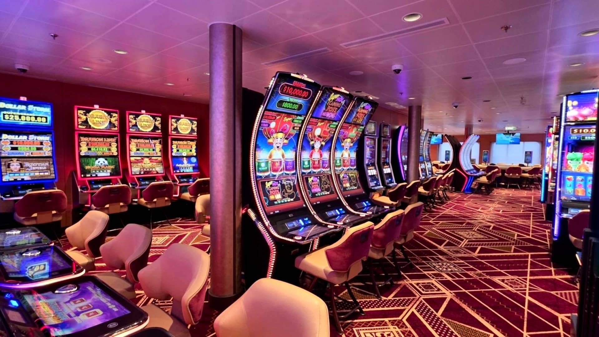 Carnival Cruise Line adds non-smoking casino to Carnival Glory - TravelHost