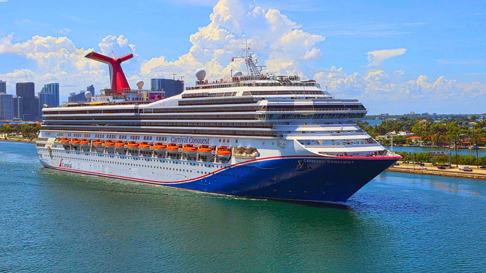 Royal Caribbean hints at major casino change on Oasis-class ship ...