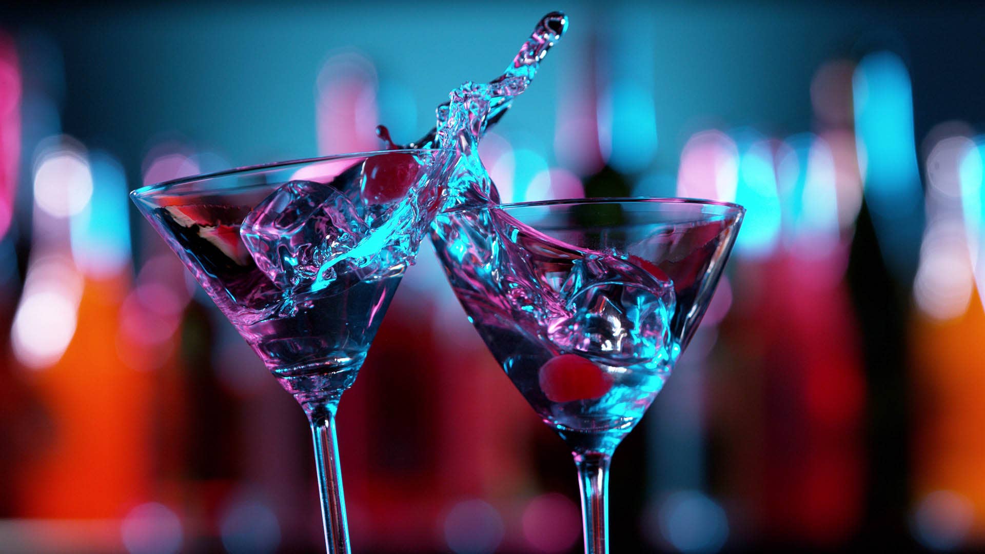 What Is Celebrity's Martini Bar? A Cruise Favorite Explained - TravelHost