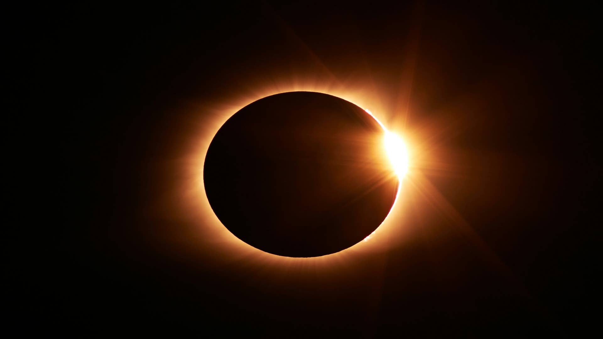 Holland America cruise to get rare ‘sunset eclipse’ view in Spain ...