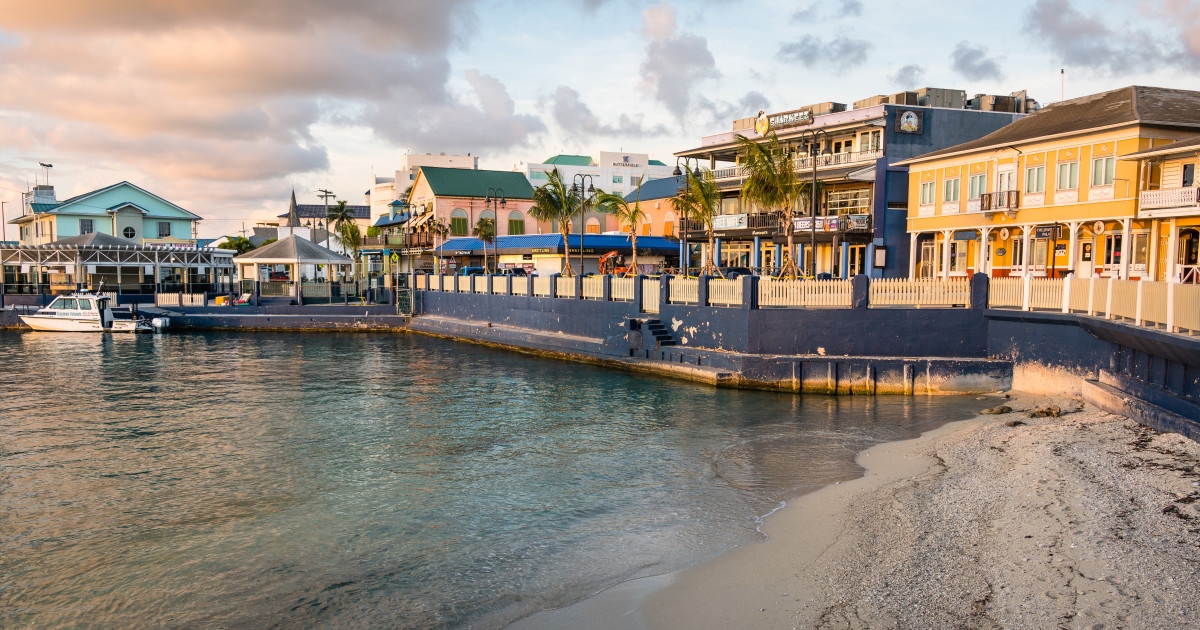 Cayman Islands to hire a Chief Relaxation Offer - TravelHost