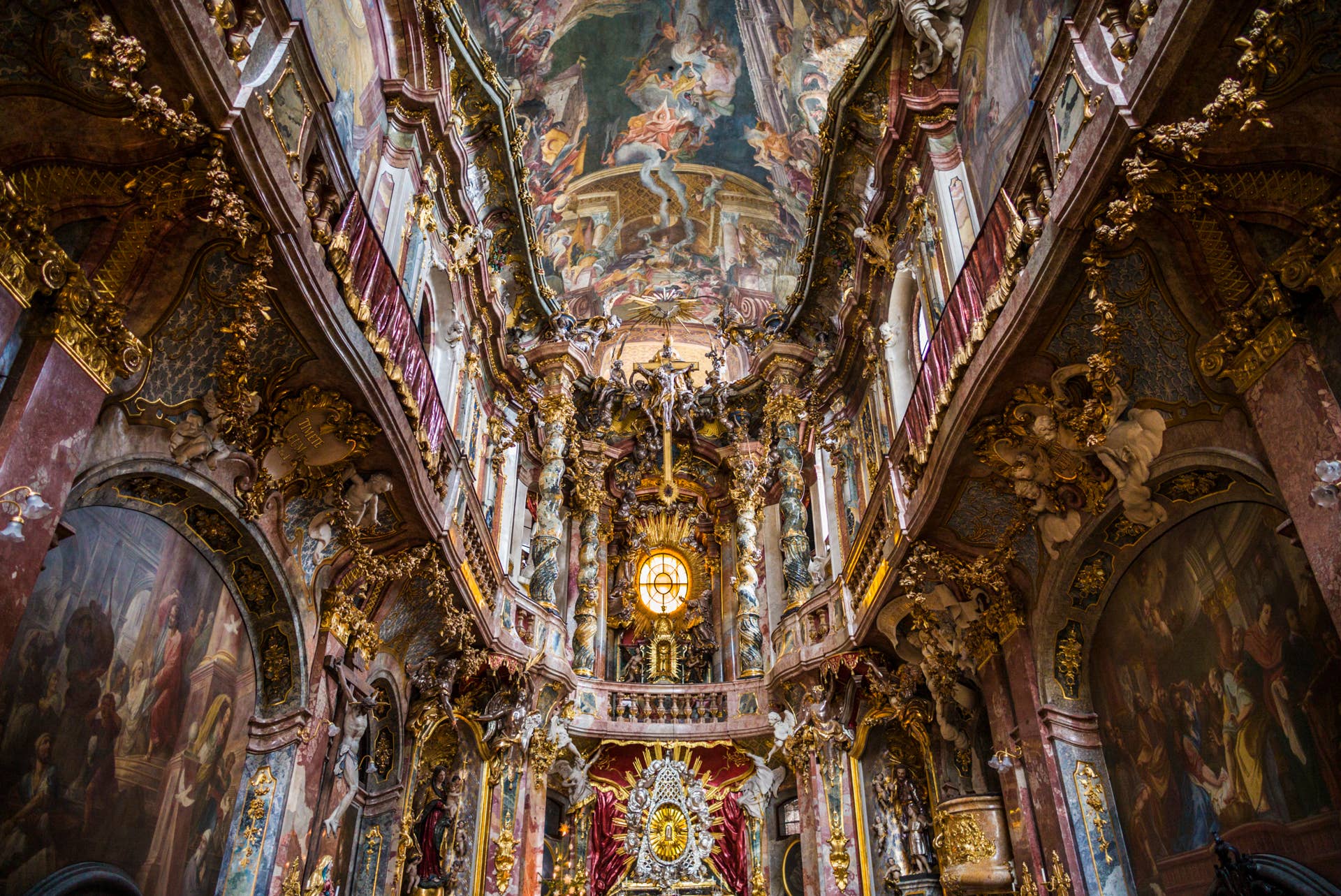 Munich’s Asam Church is a breathtaking hidden Baroque masterpiece ...