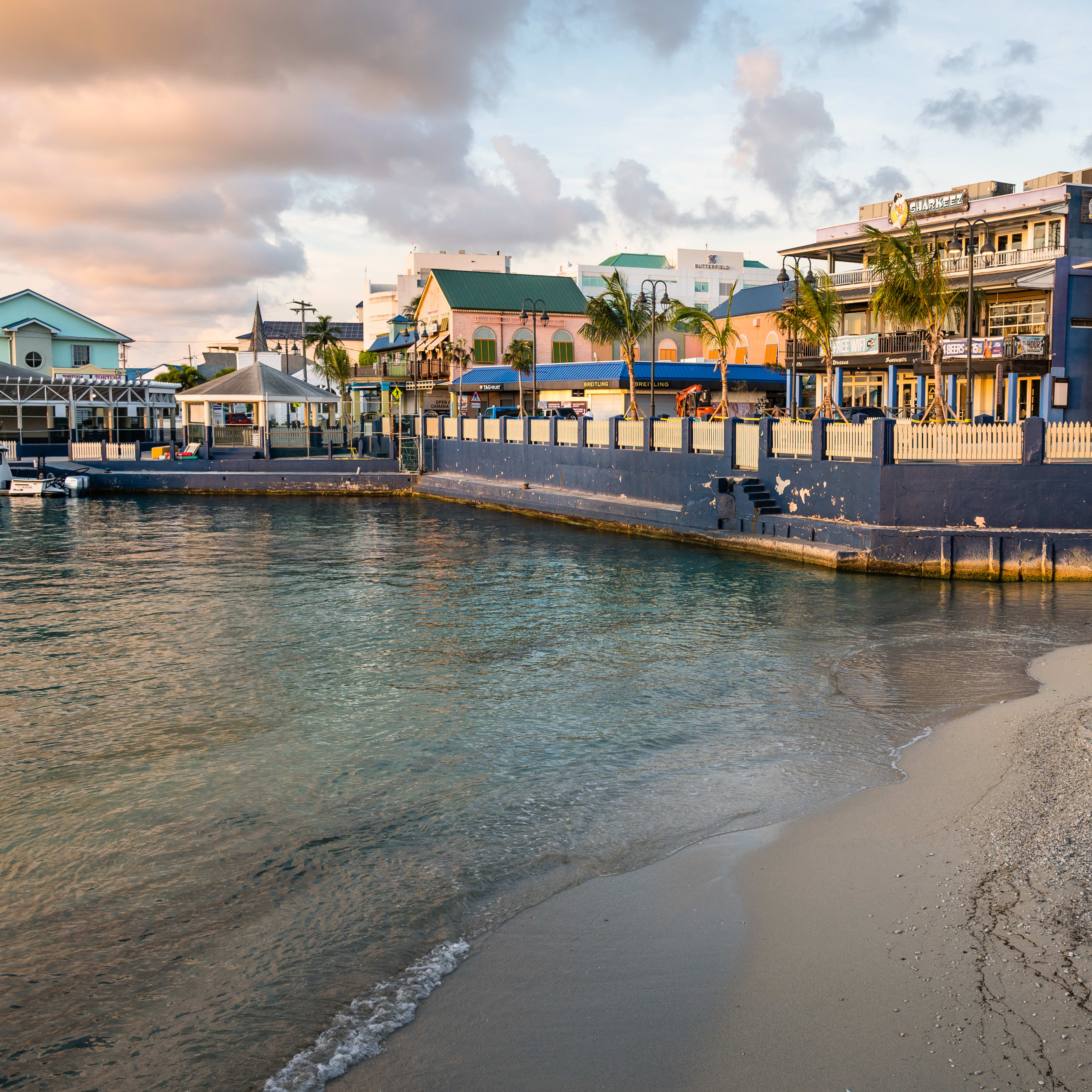 Cayman Islands to hire a Chief Relaxation Offer - TravelHost