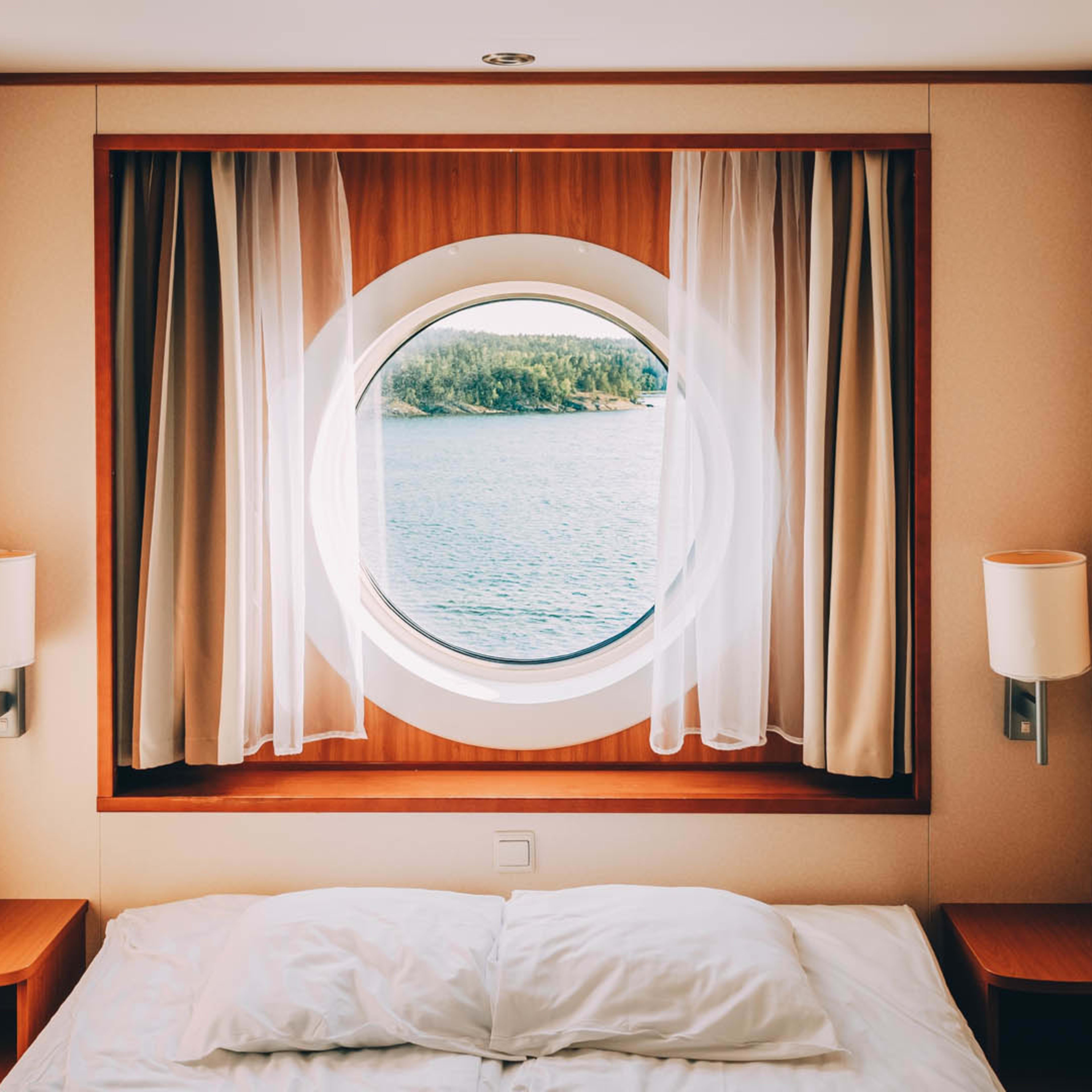 Cruise ship crew member shares what the crew wish passengers knew ...