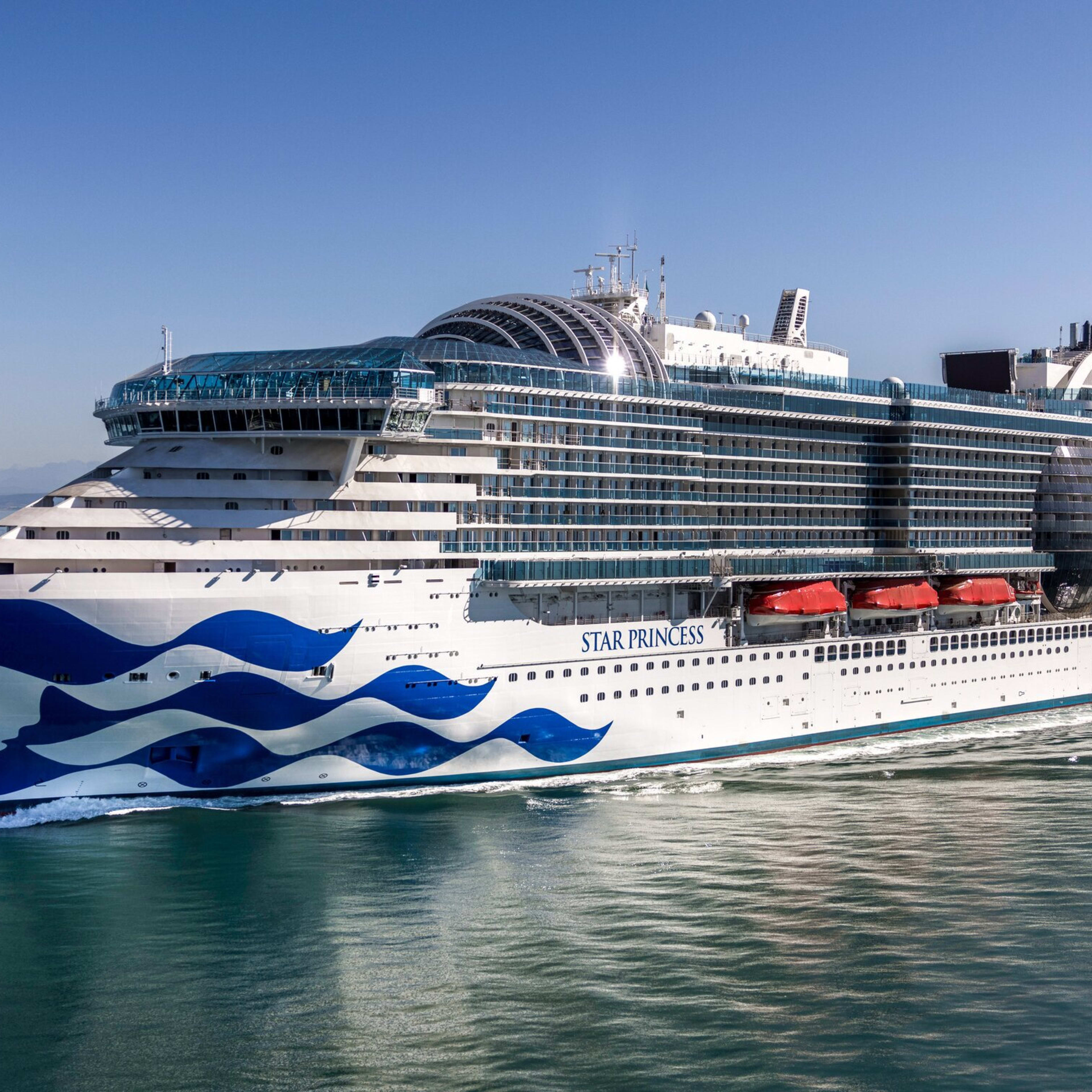 Royal Caribbean cruise ship makes rescue; Norwegian adds dining fee ...