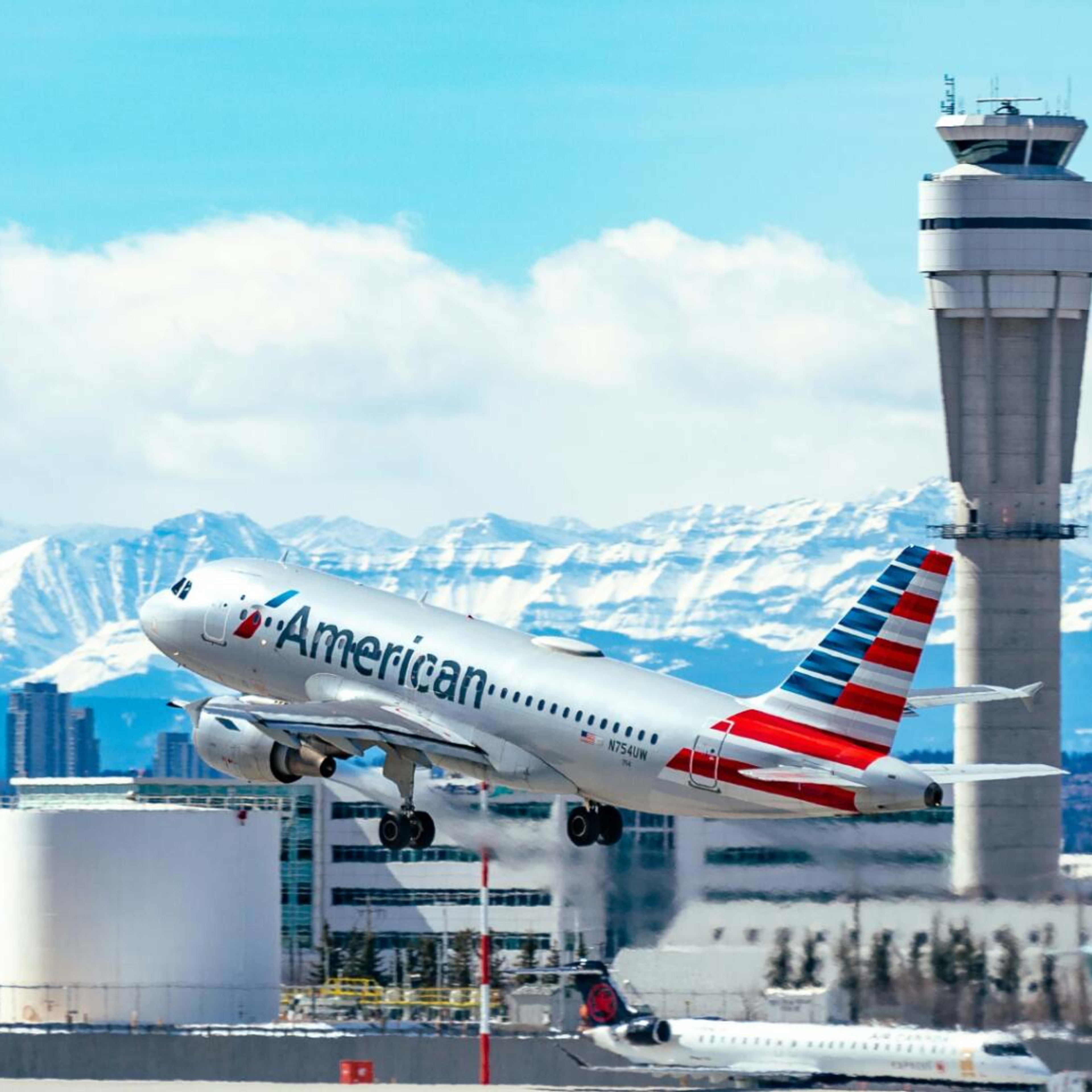 Video shows Royal Caribbean cruise passenger punch crew member - TravelHost