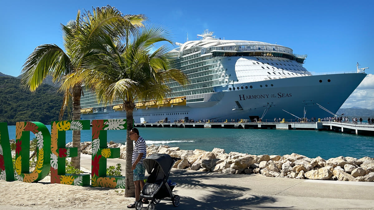 Here's what's happening at Royal Caribbean's Labadee, Haiti port ...