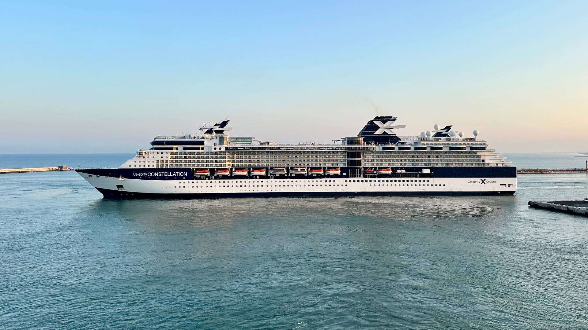 Celebrity Cruises faces issue; Royal Caribbean tightens key rule ...