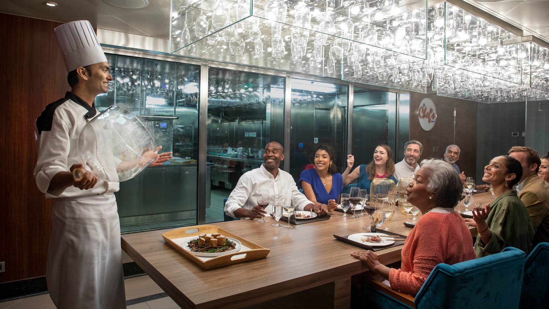 Carnival Cruise Line confuses cruisers with ‘sold out’ dining - TravelHost