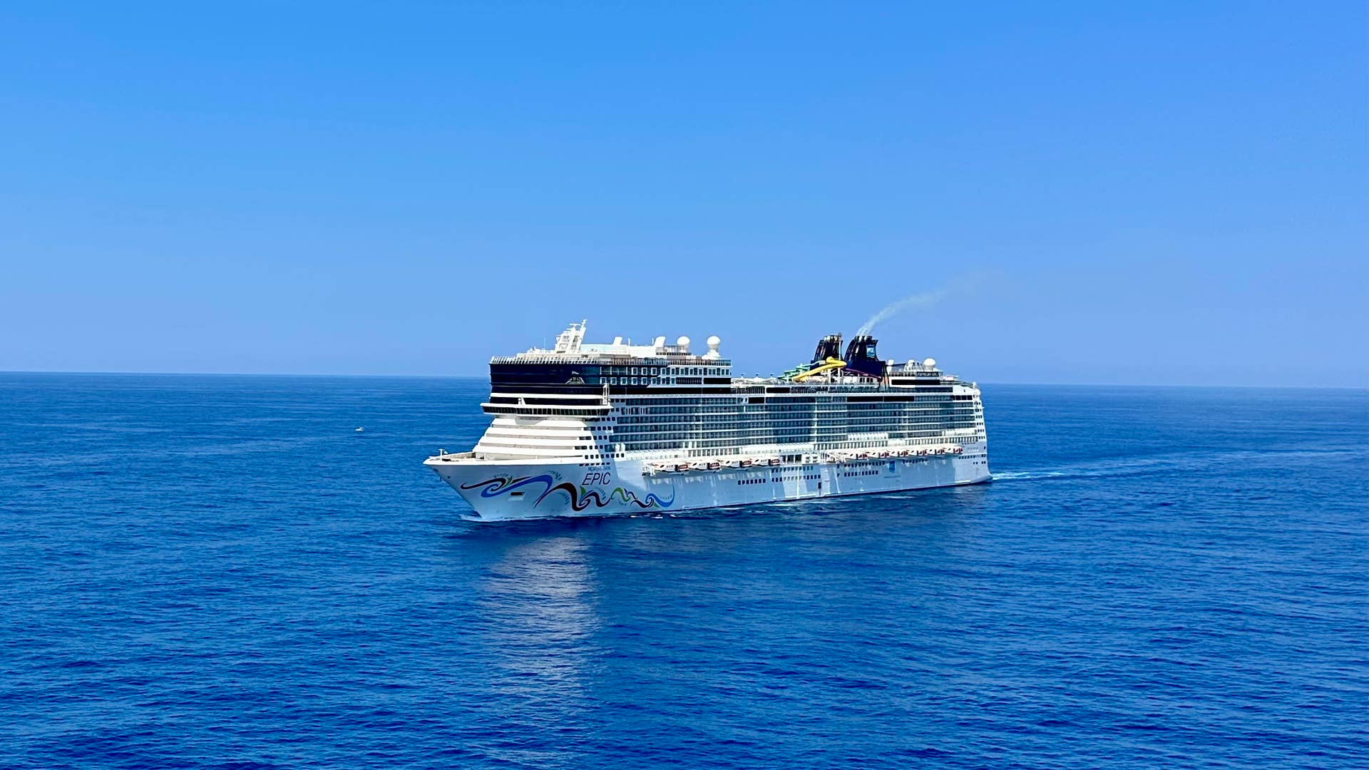 This is the ugliest cruise ship sailing today, according to Reddit ...