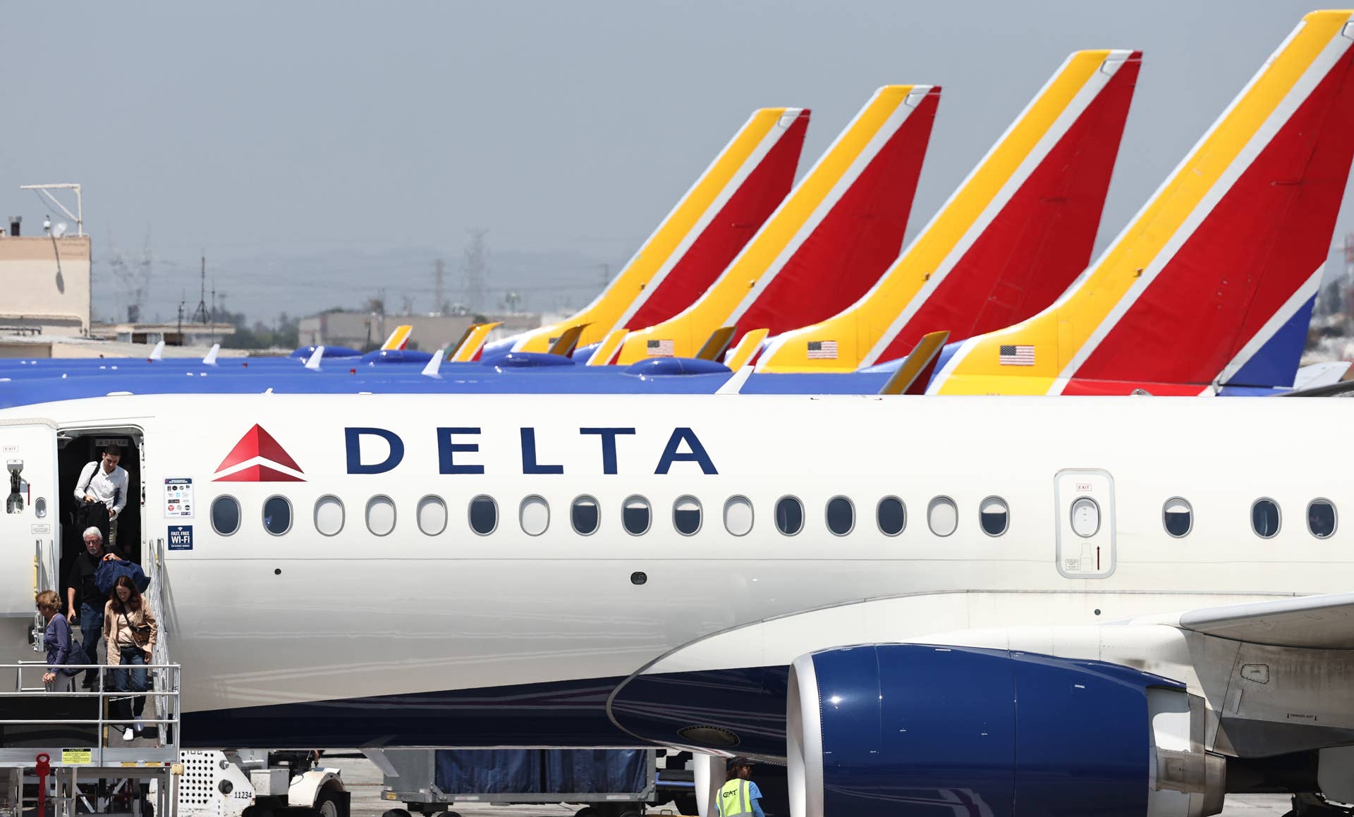 Delta credit card policy left a U.S. couple nearly stranded - TravelHost