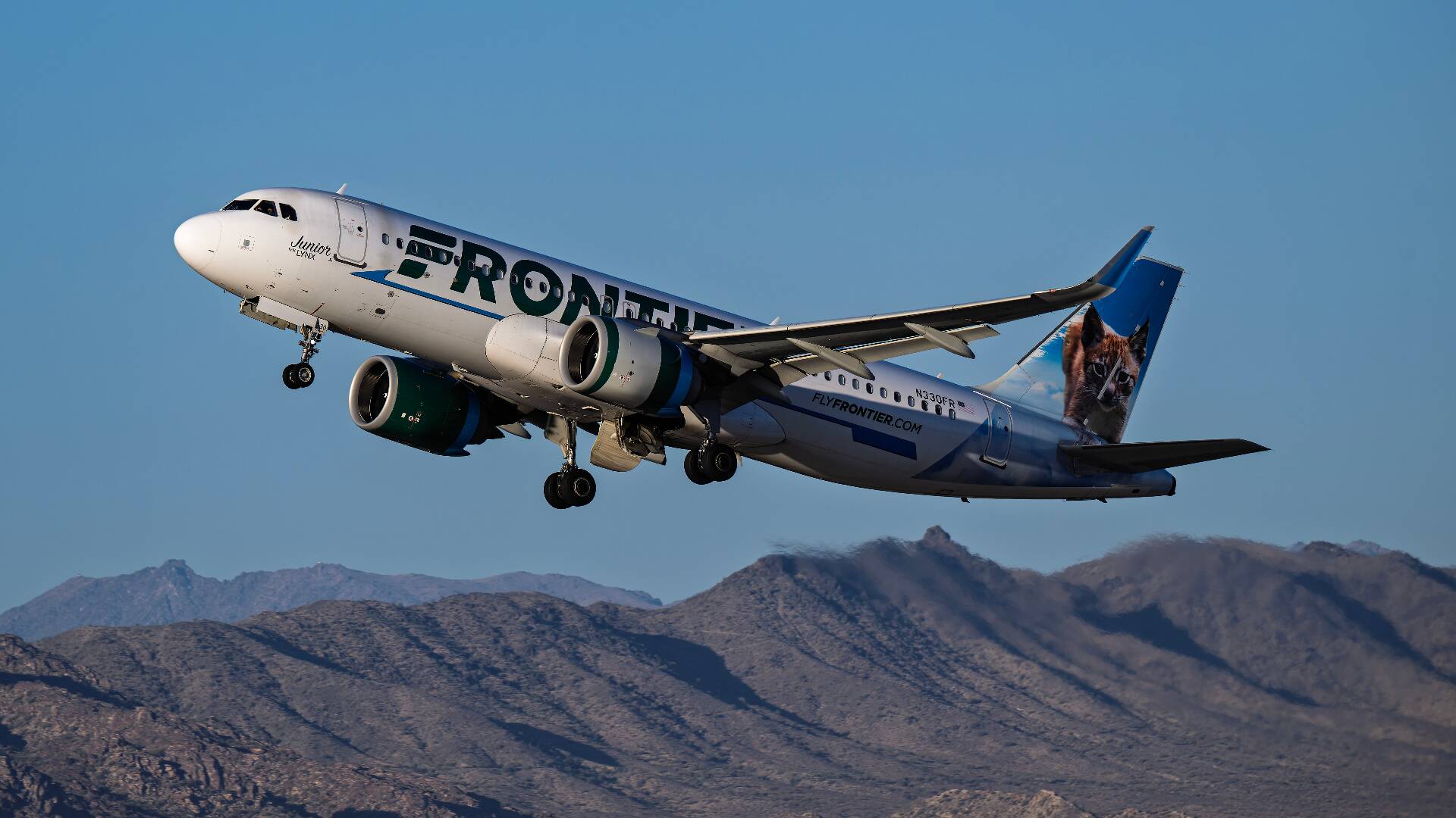 Frontier Airlines just made a major upgrade to its boarding process ...