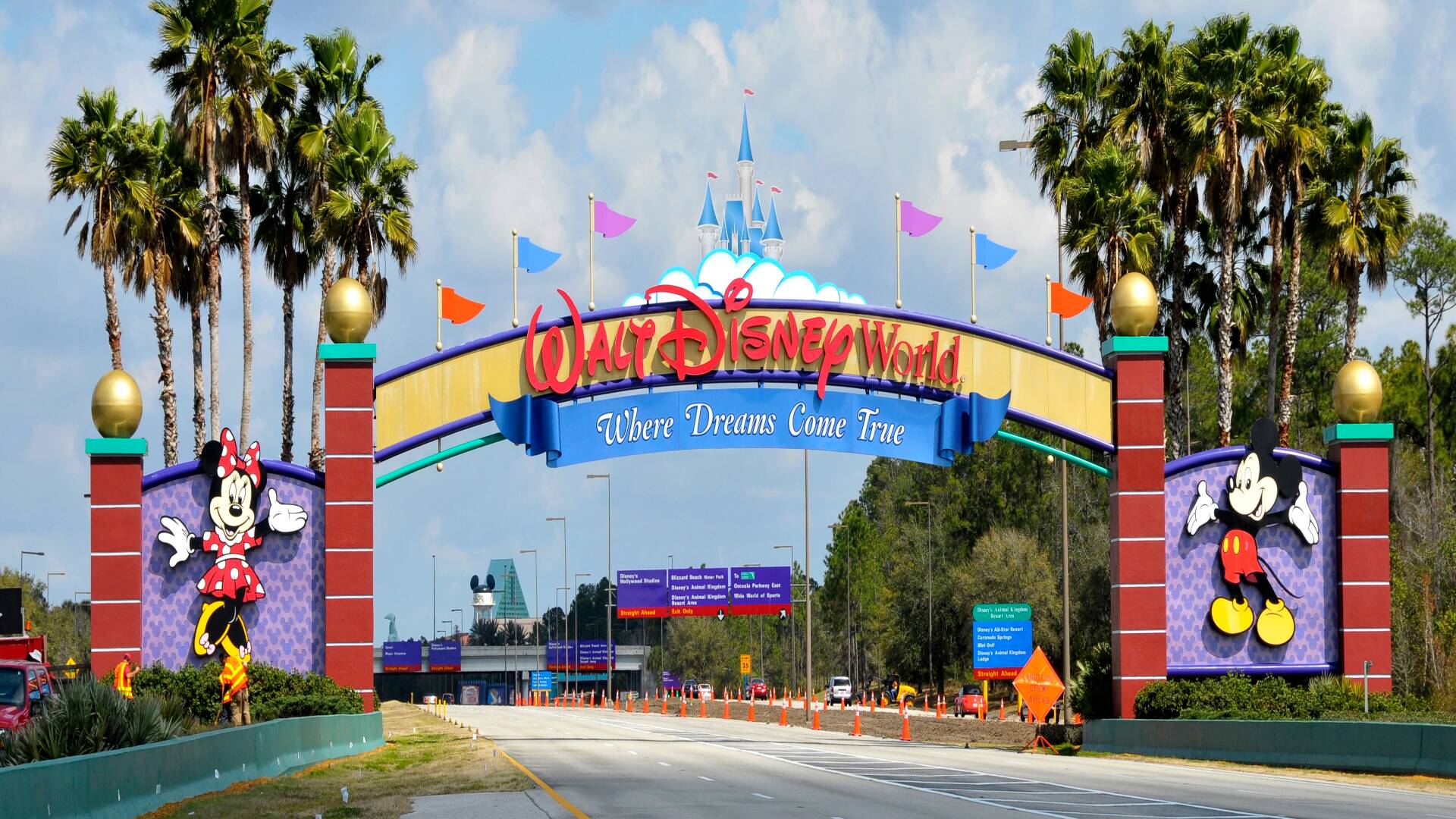 Disney Parks just increased its prices for entry, parking, and more ...