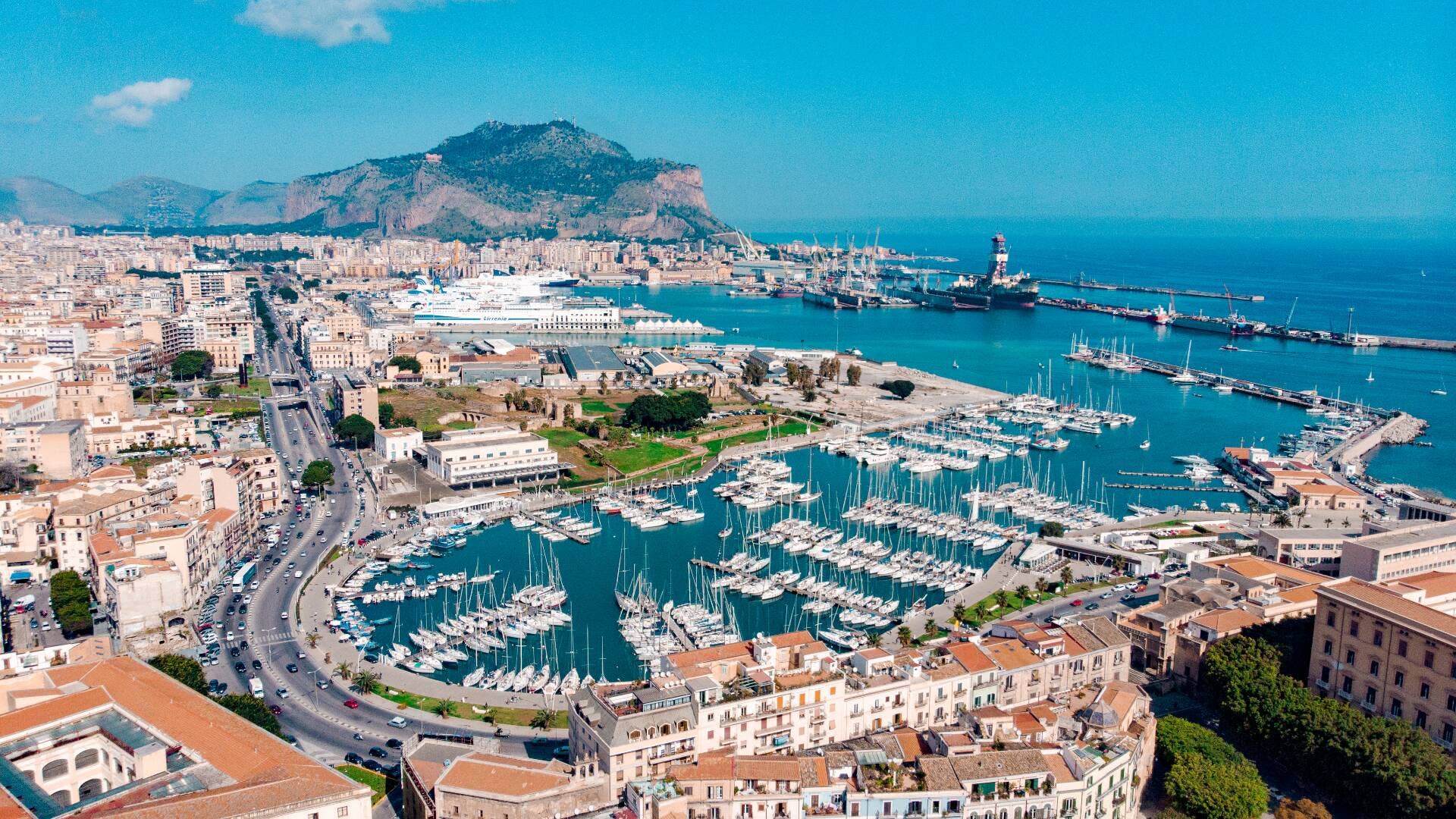 Top instagram-worthy ports in Italy you need to visit this fall ...