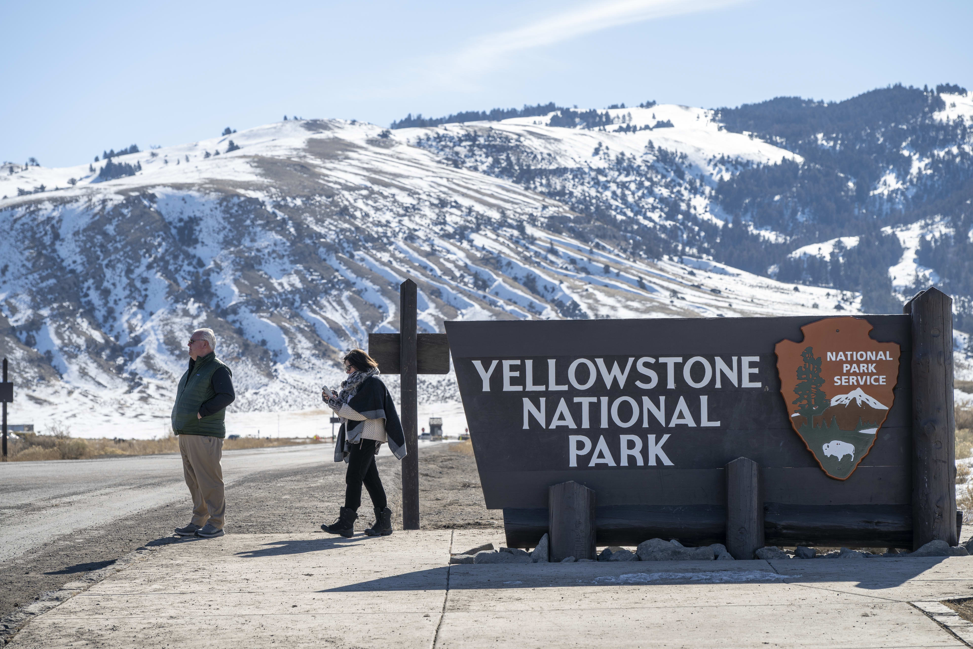 Wha states is Yellowstone National Park in? - TravelHost