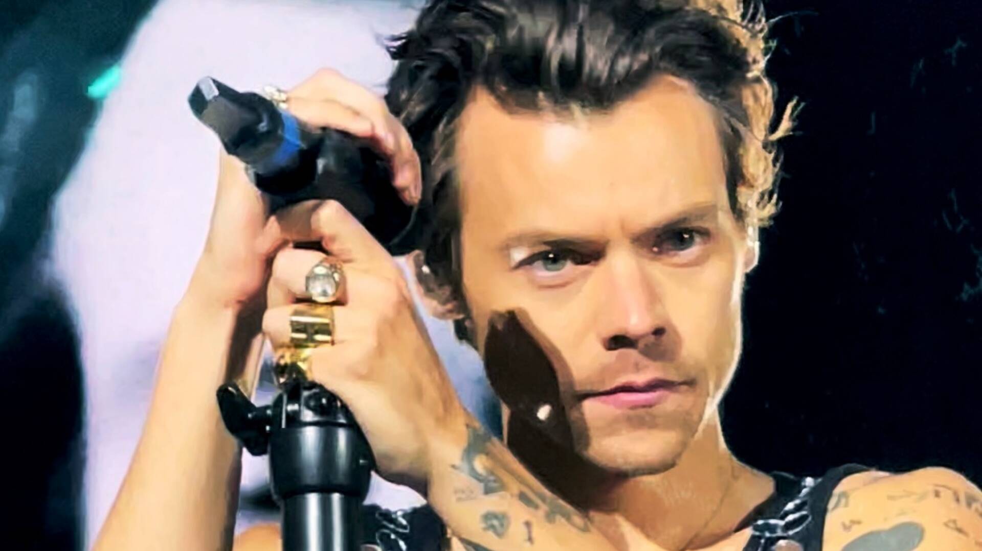 Harry Styles NYC shows spark travel surge - TravelHost